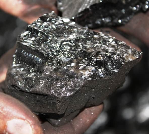 Natural Asphalt Rock - Elikagilsonite